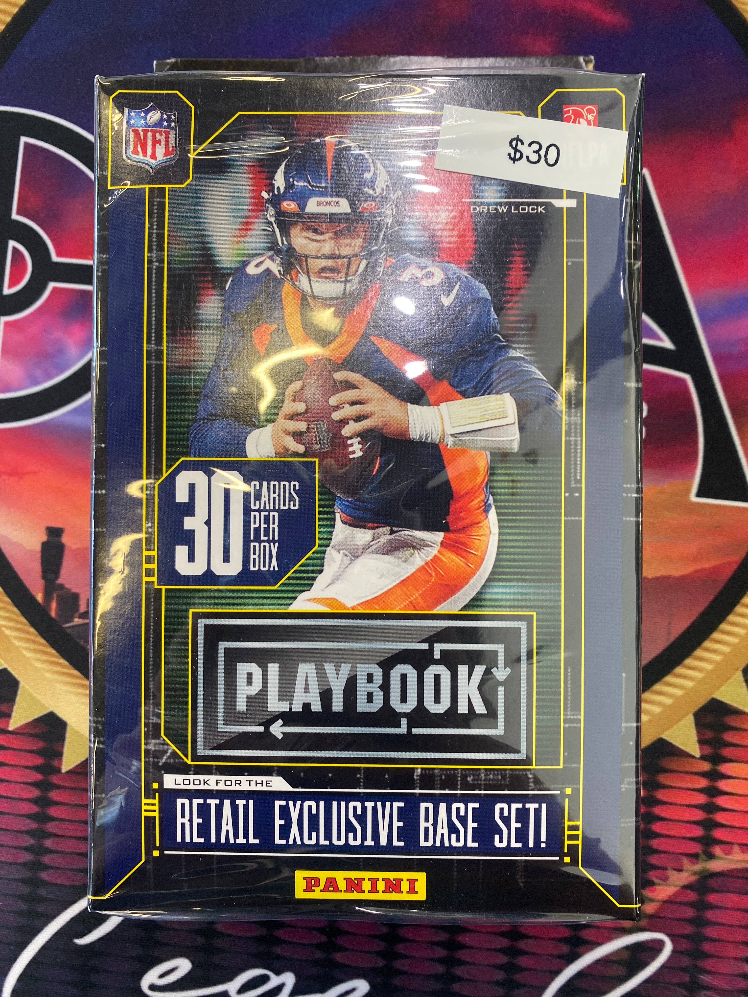 2020 Playbook NFL Hanger Box – DNAcardshop
